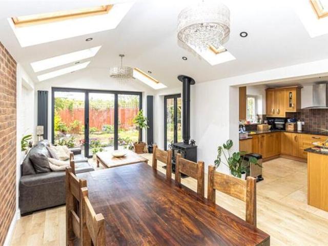 For Sale 5 Bedroom House Hertfordshire Hertfordshire DS100023820