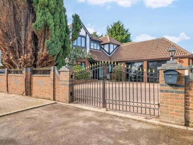 For Sale 5 Bedroom House Hertfordshire Hertfordshire DS101931426