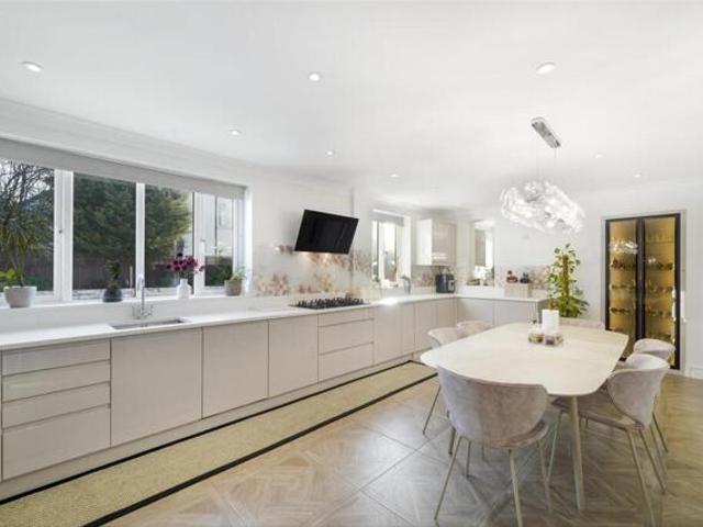 For Sale 5 Bedroom House Hillingdon Surrey DS101678724