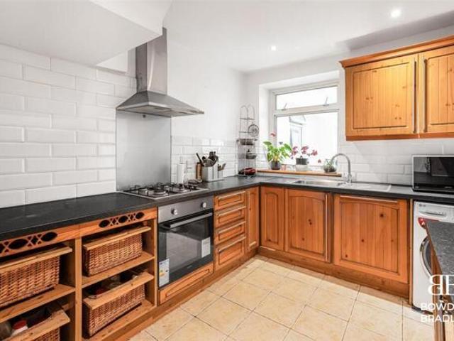For Sale 5 Bedroom House Ilford Greater London DS98233150