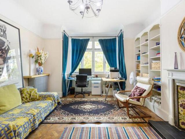 For Sale 5 Bedroom House Isleworth Greater London DLS101675094