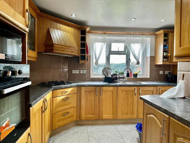 For Sale 5 Bedroom House Orpington Greater London DLS100987926