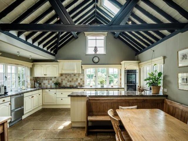 For Sale 5 Bedroom House Oxfordshire Oxfordshire DLS98834378