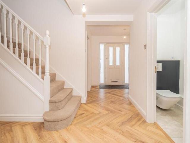 For Sale 5 Bedroom House Loughton Essex DS98297037
