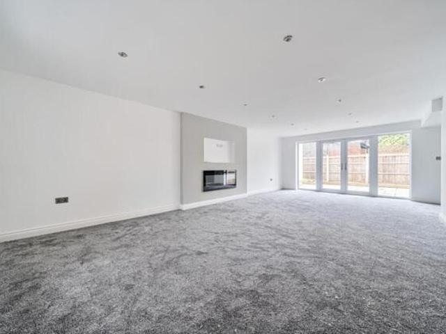 For Sale 5 Bedroom House Long Eaton Derbyshire DS101168647