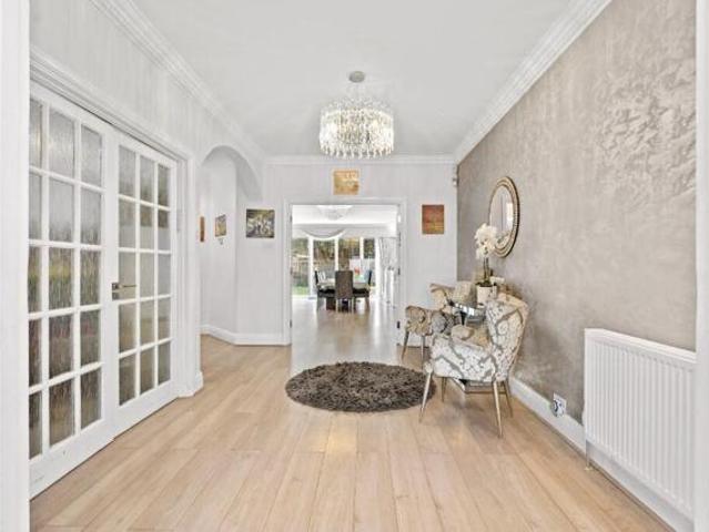 For Sale 5 Bedroom House London Greater London DLS100132413