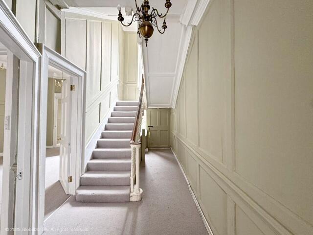 For Sale 5 Bedroom House London Greater London DS99437113