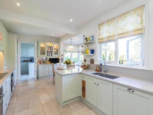 For Sale 5 Bedroom House Londres Greater London DLS101676746