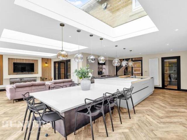 For Sale 5 Bedroom House Lancs Calderdale DS98119286
