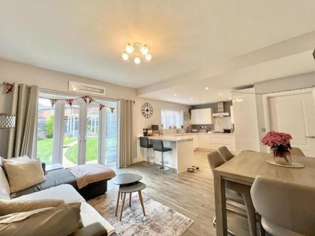For Sale 5 Bedroom House Lancs Blackpool DLS101678477