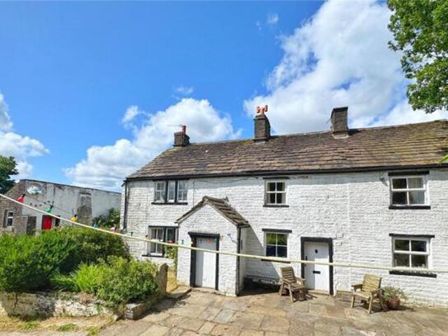 For Sale 5 Bedroom House Lancs Bury DLS101678710
