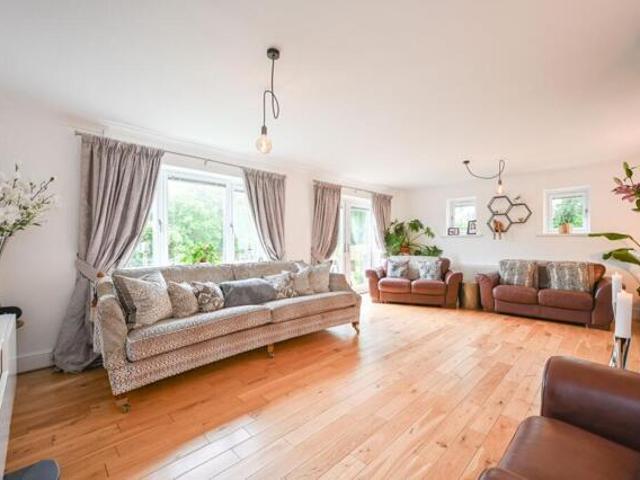 For Sale 5 Bedroom House Lancs Lancashire DLS101675468