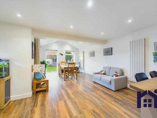 For Sale 5 Bedroom House Leyland Lancashire DS99236958