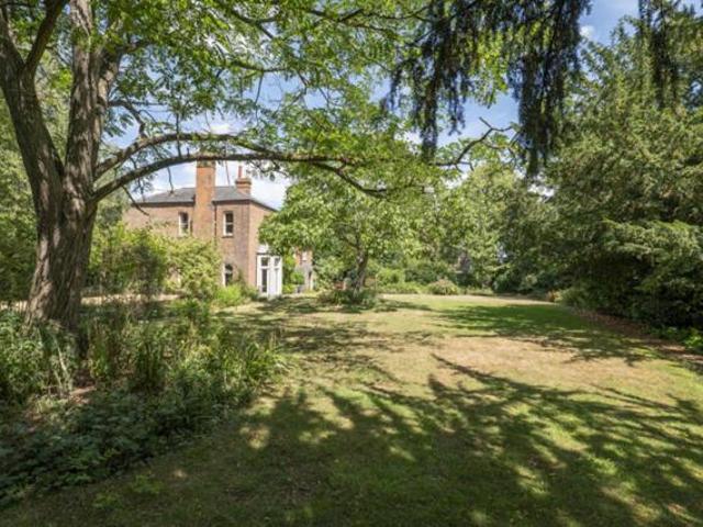 For Sale 5 Bedroom House Leicestershire Leicestershire DLS98477351