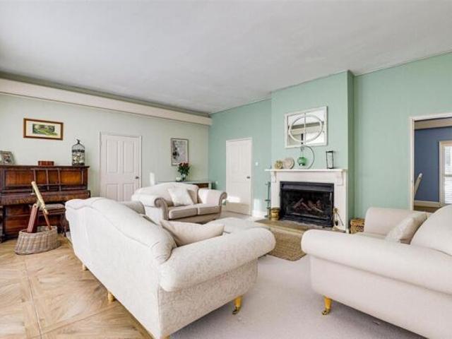 For Sale 5 Bedroom House Leicestershire Leicestershire DLS99436638