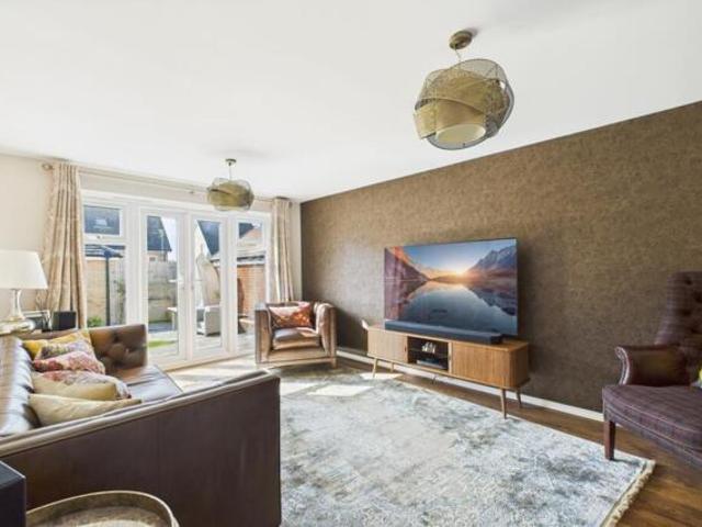 For Sale 5 Bedroom House Leighton Buzzard Central Bedfordshire DLS99029181