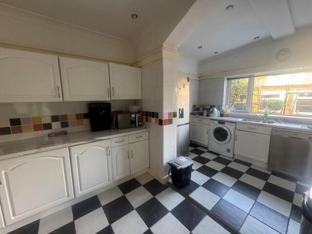 For Sale 5 Bedroom House Liverpool Liverpool DLS100366309
