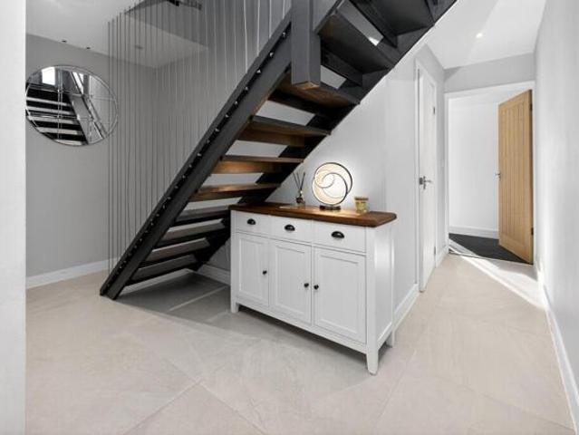 For Sale 5 Bedroom House Lincolnshire Lincolnshire DLS99986502