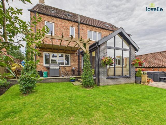 For Sale 5 Bedroom House Lincolnshire Lincolnshire DLS100648778