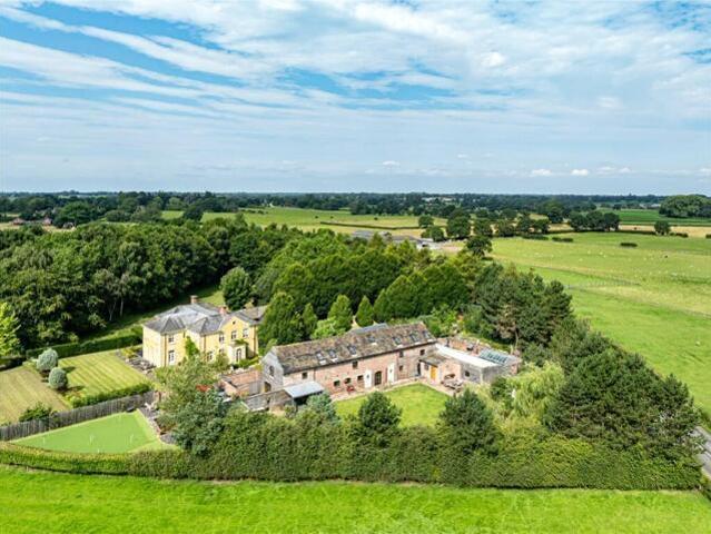 For Sale 5 Bedroom House Macclesfield Cheshire East DS99608211