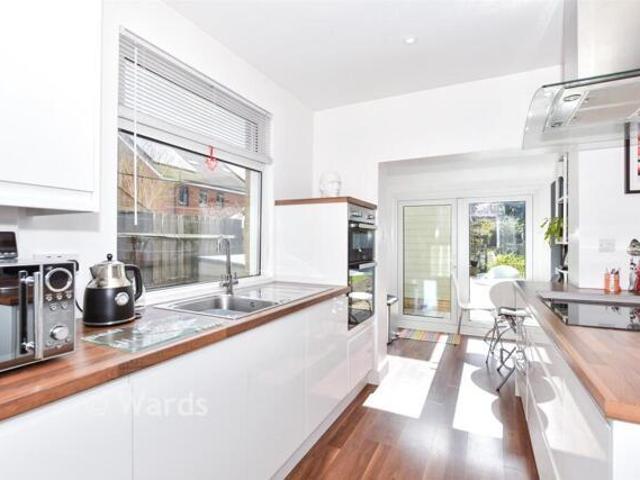 For Sale 5 Bedroom House Maidstone Kent DLS101060152