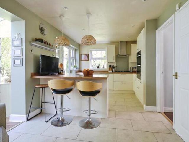 For Sale 5 Bedroom House North Yorkshire Leeds DLS99895450