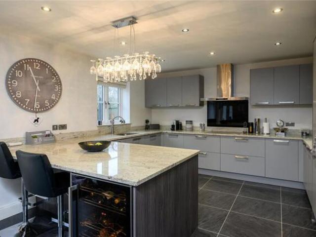 For Sale 5 Bedroom House North Yorkshire Leeds DS100854848