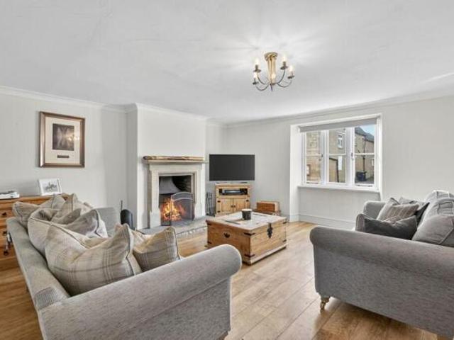 For Sale 5 Bedroom House Northamptonshire Northamptonshire DLS101100151