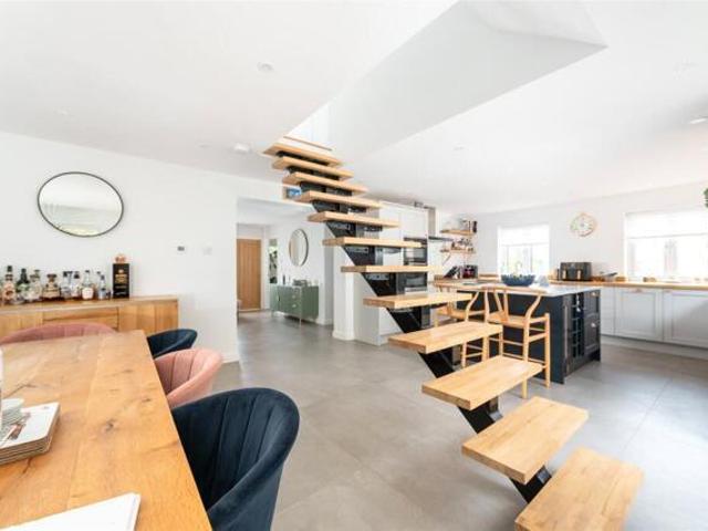 For Sale 5 Bedroom House Northamptonshire Northamptonshire DS98765796