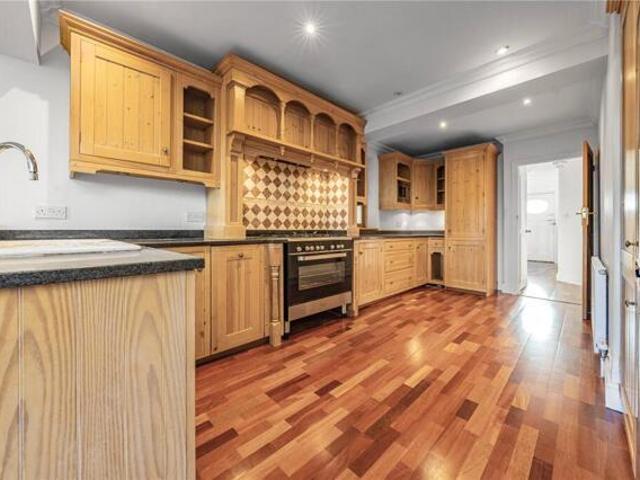 For Sale 5 Bedroom House New Malden Greater London DS99641741