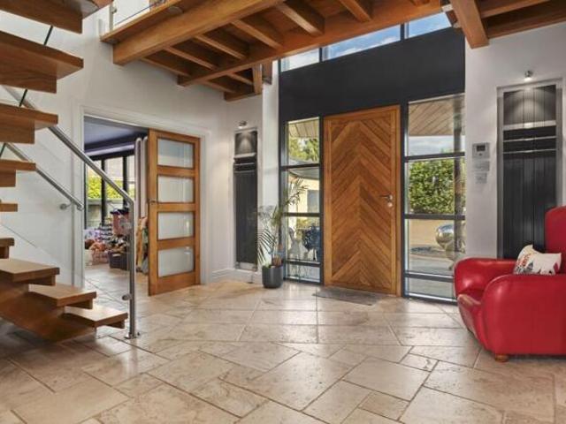 For Sale 5 Bedroom House Newport Newport DLS101678286