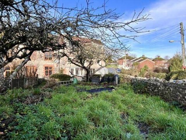 For Sale 5 Bedroom House Nr Chard Nr Chard DLS99290298