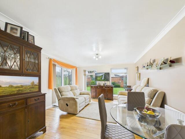 For Sale 5 Bedroom House Southwater West Sussex DS99344853