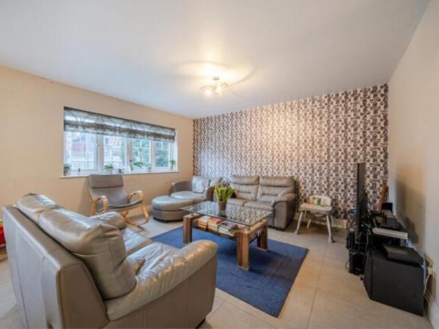 For Sale 5 Bedroom House Southall Greater London DS100158472