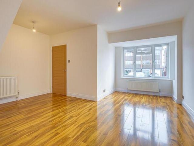 For Sale 5 Bedroom House Southend Southend on Sea DS101379084