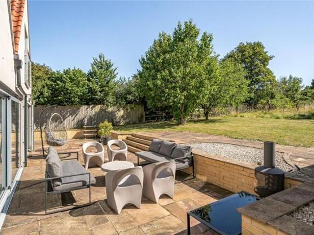For Sale 5 Bedroom House Somerset Somerset DLS99277815
