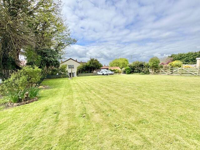 For Sale 5 Bedroom House Saltfleet Saltfleet DLS100191988