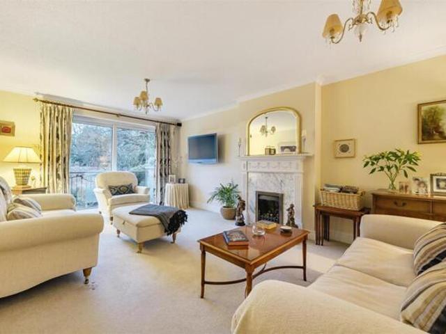 For Sale 5 Bedroom House Sandhurst Bracknell Forest DS98503667
