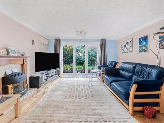 For Sale 5 Bedroom House Shenley Lodge Shenley Lodge DLS99688631