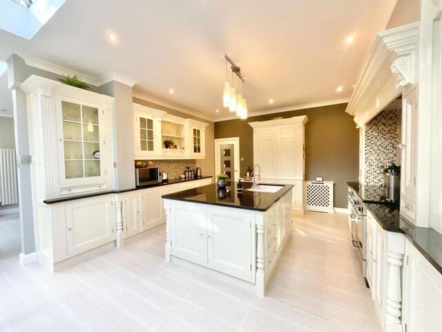 For Sale 5 Bedroom House Shropshire Shropshire DS100398217