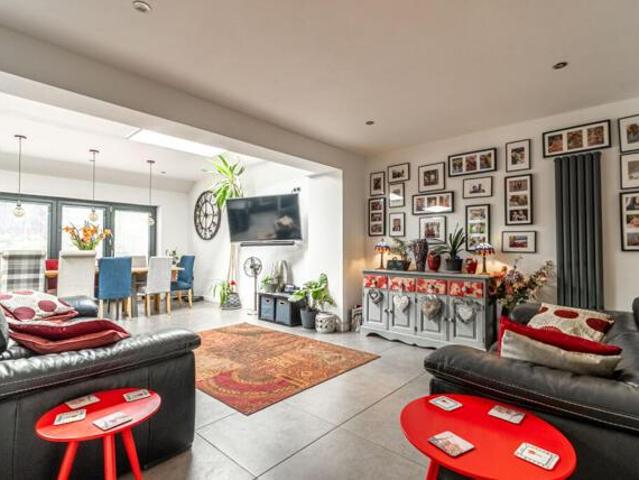 For Sale 5 Bedroom House St. Albans Hertfordshire DS98204907