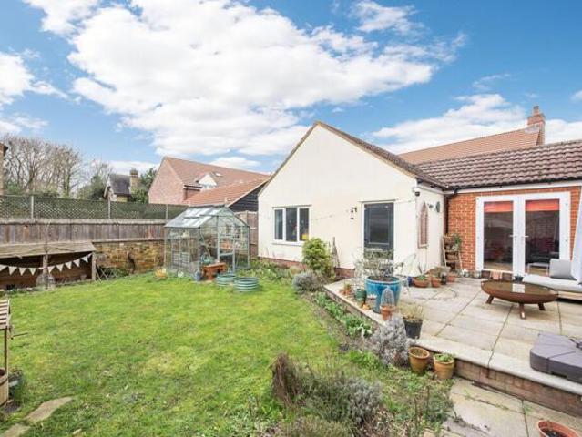 For Sale 5 Bedroom House St. Neots Cambridgeshire DLS100426316