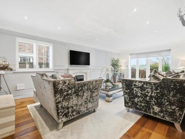 For Sale 5 Bedroom House Stapleford Abbotts Stapleford Abbotts DS99808641