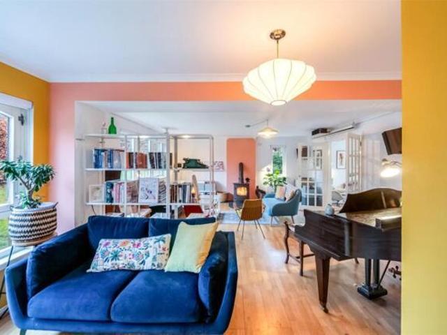 For Sale 5 Bedroom House Stirling Stirling DS99952220
