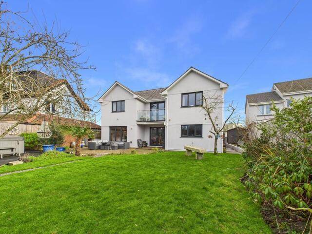 For Sale 5 Bedroom House Stratton Wiltshire DS101351699
