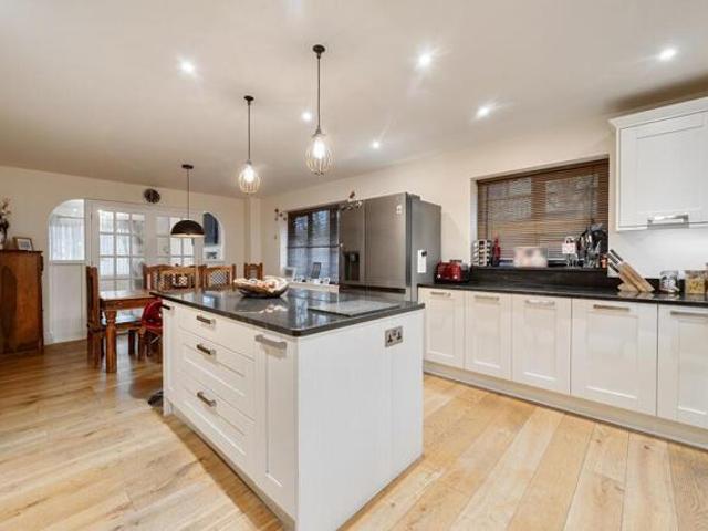 For Sale 5 Bedroom House Stroud Gloucestershire DS101278316