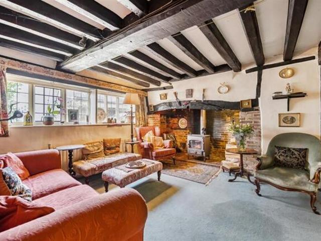 For Sale 5 Bedroom House Surrey Great London DS99523622