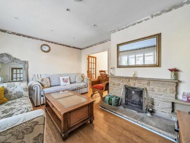 For Sale 5 Bedroom House Surrey Hampshire DS100132290