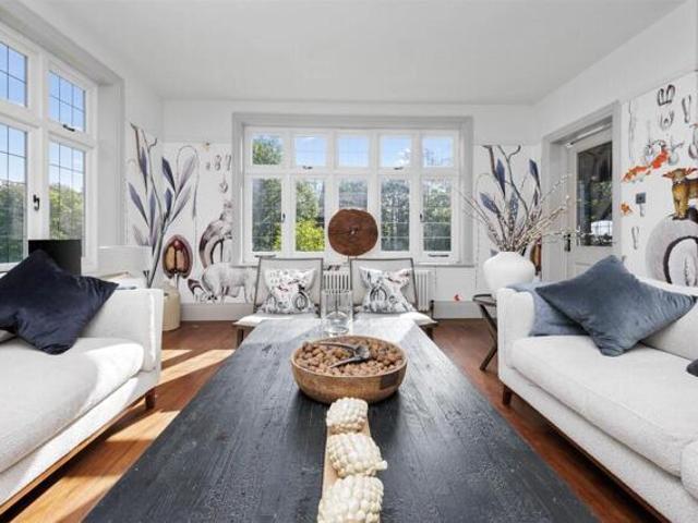 For Sale 5 Bedroom House Surrey West Sussex DS99735894