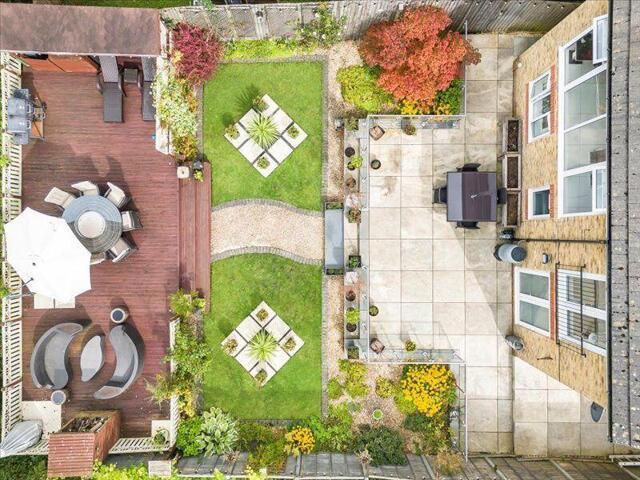 For Sale 5 Bedroom House Pontardawe Pontardawe DS99380716